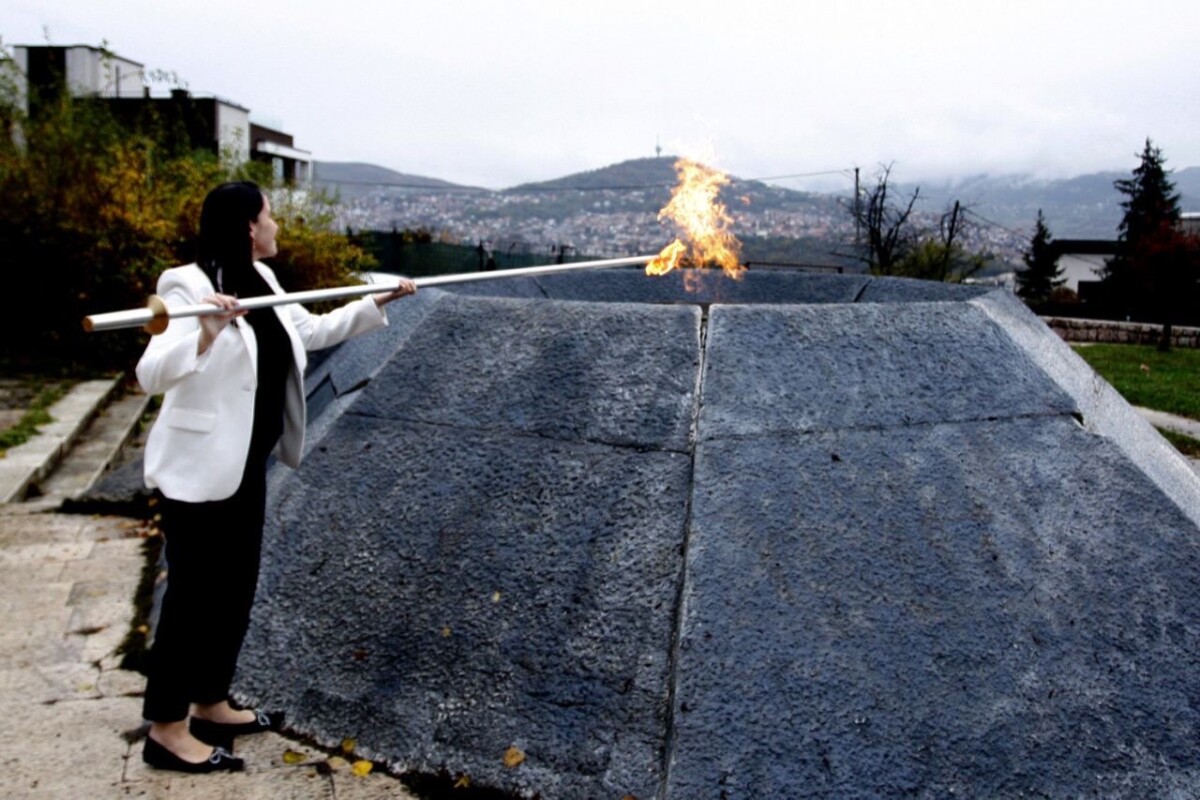 Ponovo upaljen plamen na Spomen-parku Vraca - Sarajevska sehara