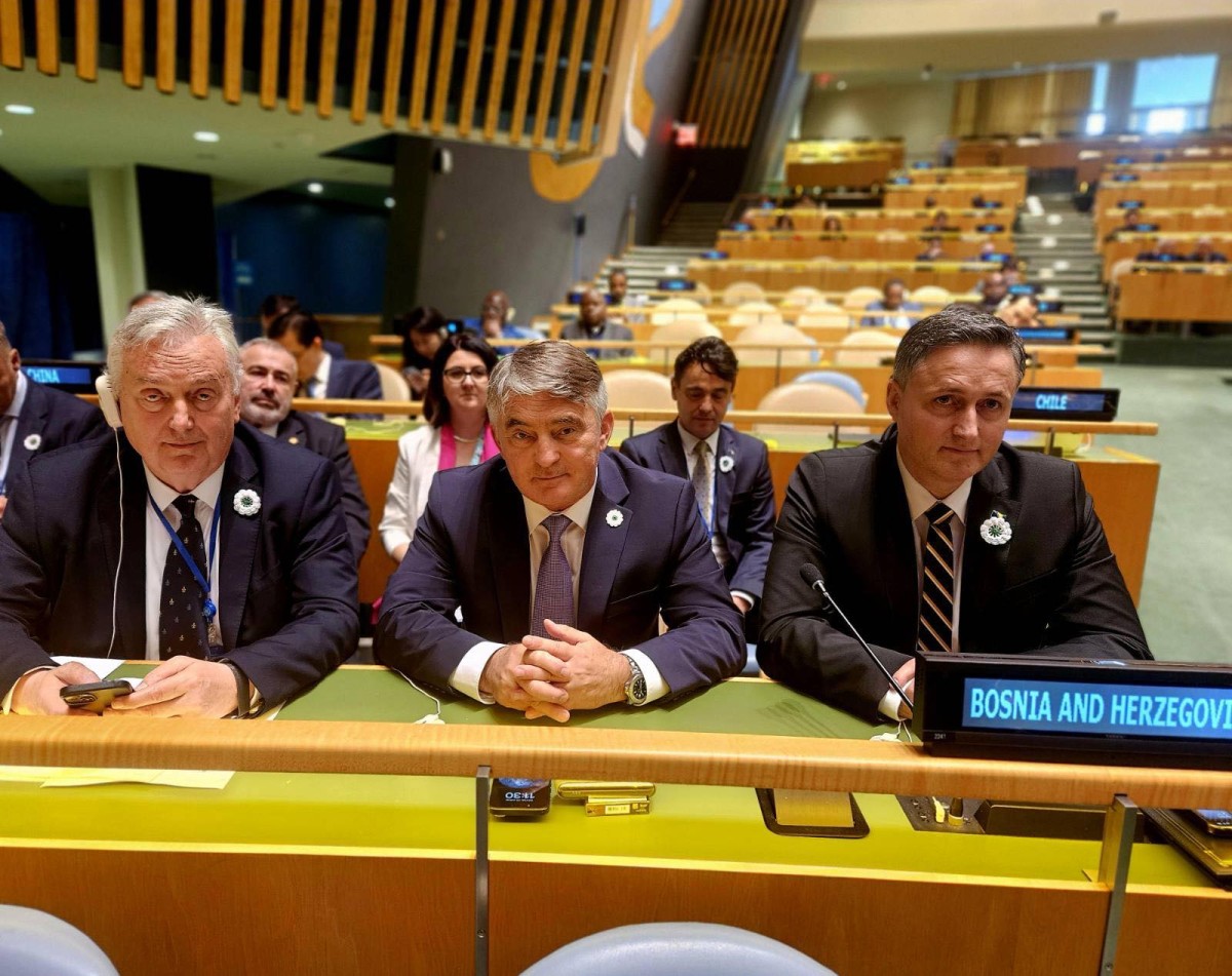 Željko Komšić: "Uprkos nervozi i nesuvislom ponašanju dijela zvaničnika ...