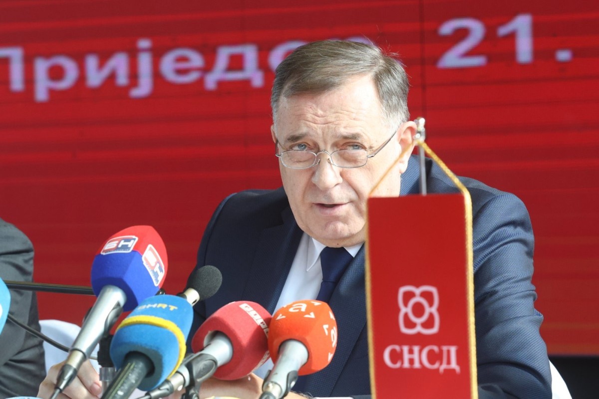 Milorad Dodik: "Tristo mađarskih specijalaca stiglo u BiH" - Sarajevska ...